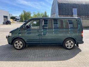 Green Volkswagen Multivan 2008 in Telschi, with an engine capacity of 2.50 L and mileage of 330 thousand km for 5999 €, photo 5 on AUTOMOTO.COM.LV