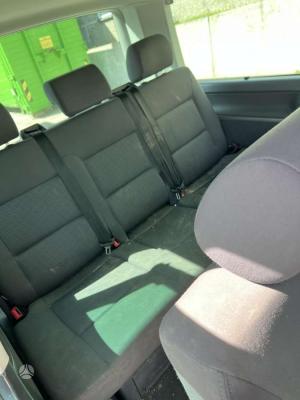 Green Volkswagen Multivan 2008 in Telschi, with an engine capacity of 2.50 L and mileage of 330 thousand km for 5999 €, photo 11 on AUTOMOTO.COM.LV