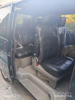 Green Volkswagen Multivan 1996 in Tukums, with an engine capacity of 2.50 L and mileage of 493 thousand km for 4500 €, photo 9 on AUTOMOTO.COM.LV