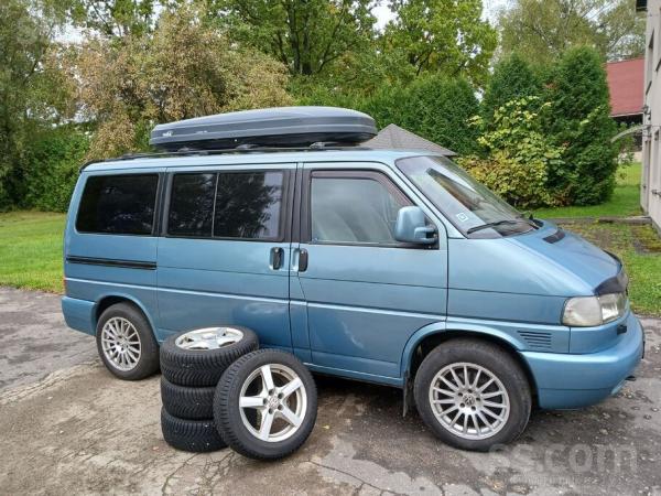 Зеленый Фольксваген Мультиван 1998 в Огре, объемом двигателя 2.50 л и пробегом 457 тыс. км за 7500 €, фото 1 на AUTOMOTO.COM.LV
