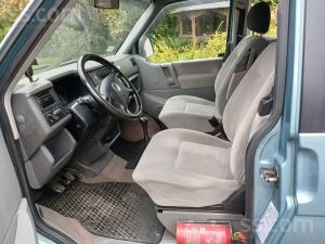 Zaļš Volkswagen Multivan 1998 Ogre, ar dzinēja tilpumu 2.50 L un nobraukumu 457 tūkst. km par 7500 €, foto 13 vietnē AUTOMOTO.COM.LV