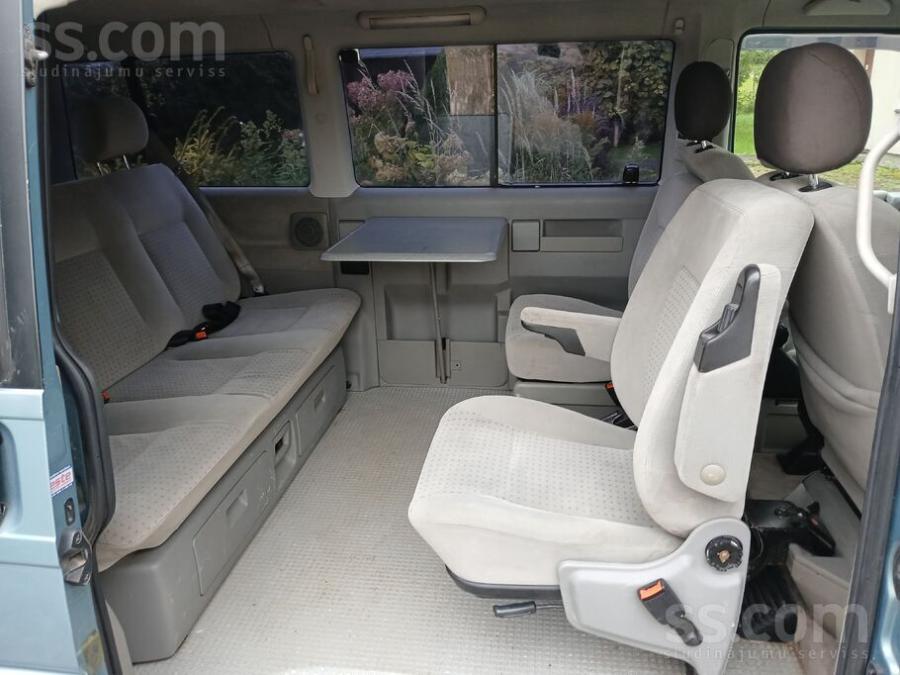 Zaļš Volkswagen Multivan 1998 Ogre, ar dzinēja tilpumu 2.50 L un nobraukumu 457 tūkst. km par 7500 €, foto 15 vietnē AUTOMOTO.COM.LV