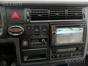 Zaļš Volkswagen Multivan 1998 Ogre, ar dzinēja tilpumu 2.50 L un nobraukumu 457 tūkst. km par 7500 €, foto 18 vietnē AUTOMOTO.COM.LV