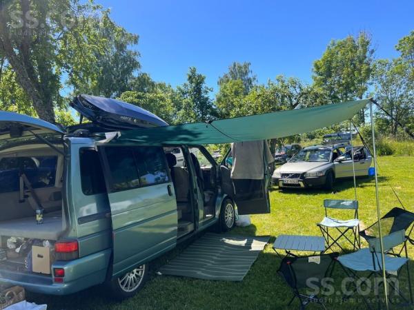 Zaļš Volkswagen Multivan 1998 Ogre, ar dzinēja tilpumu 2.50 L un nobraukumu 457 tūkst. km par 7500 €, foto 1 vietnē AUTOMOTO.COM.LV