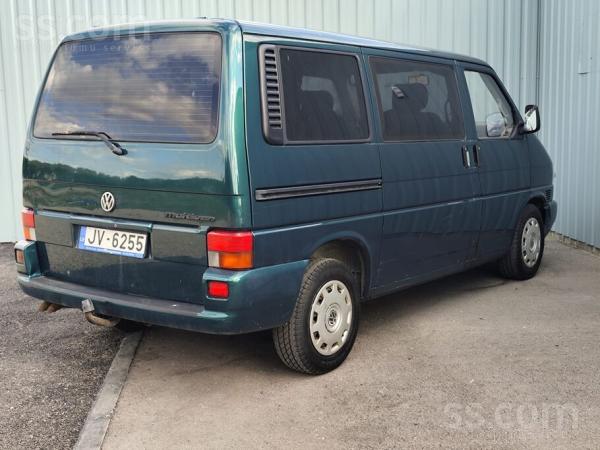 Zaļš Volkswagen Multivan 1998 Ogre, ar dzinēja tilpumu 1.90 L un nobraukumu 414 tūkst. km par 2500 €, foto 3 vietnē AUTOMOTO.COM.LV