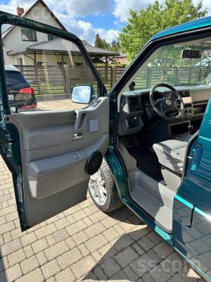 Zaļš Volkswagen Multivan 2000 Valmiera, ar dzinēja tilpumu 2.50 L un nobraukumu 410 tūkst. km par 17450 €, foto 8 vietnē AUTOMOTO.COM.LV