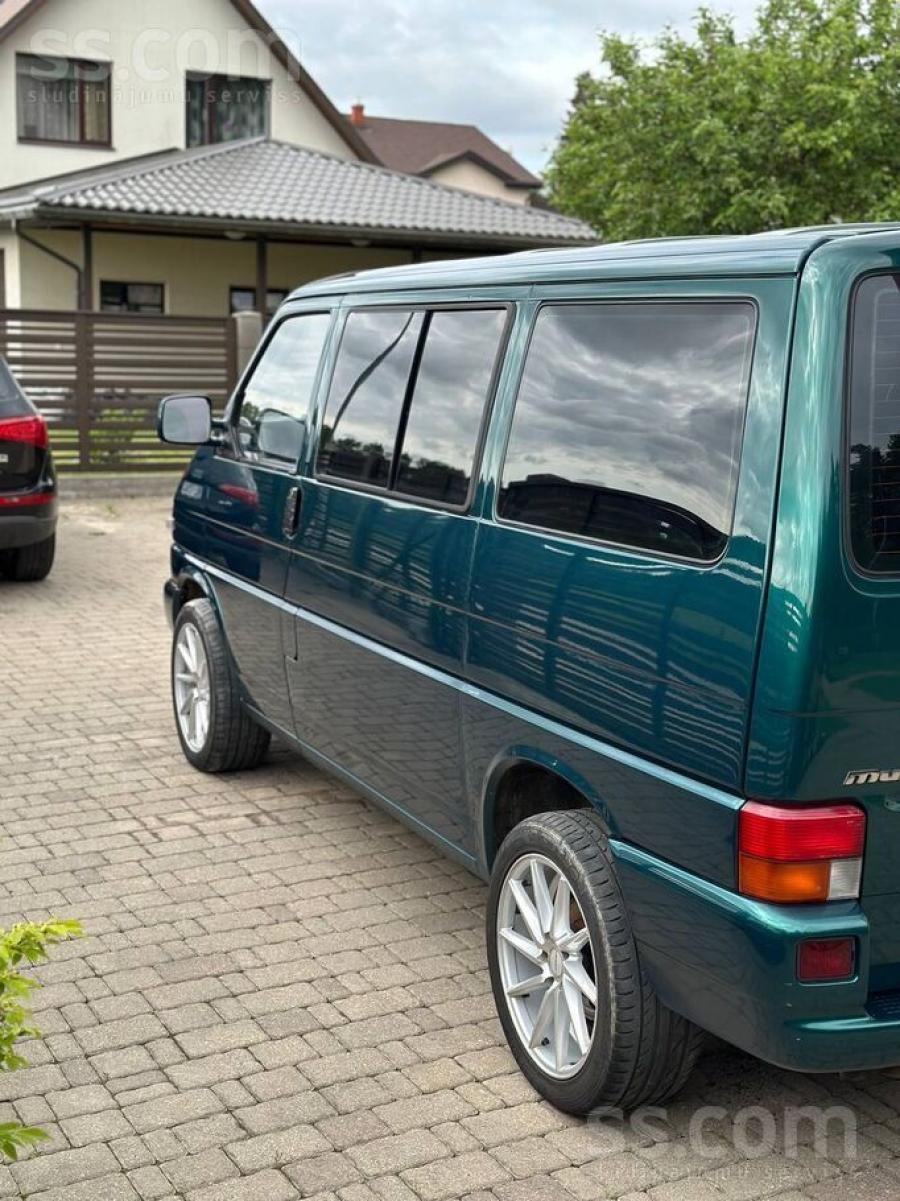 Zaļš Volkswagen Multivan 2000 Valmiera, ar dzinēja tilpumu 2.50 L un nobraukumu 410 tūkst. km par 17450 €, foto 15 vietnē AUTOMOTO.COM.LV