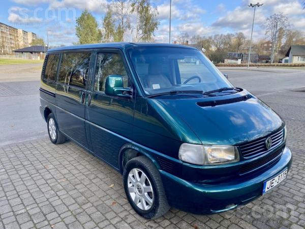 Green Volkswagen Multivan 2000 in Rezekne, with an engine capacity of 2.50 L and mileage of 362 thousand km for 4650 €, photo 2 on AUTOMOTO.COM.LV