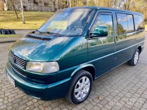 Zaļš Volkswagen Multivan 2000 Rēzekne, ar dzinēja tilpumu 2.50 L un nobraukumu 362 tūkst. km par 4650 €, foto 3 vietnē AUTOMOTO.COM.LV