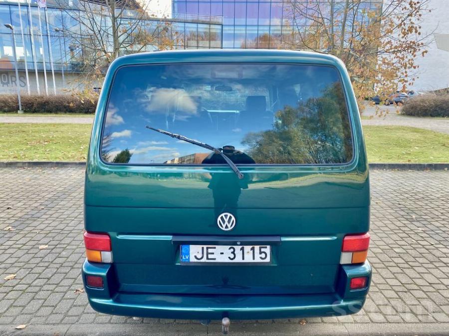 Zaļš Volkswagen Multivan 2000 Rēzekne, ar dzinēja tilpumu 2.50 L un nobraukumu 362 tūkst. km par 4650 €, foto 7 vietnē AUTOMOTO.COM.LV
