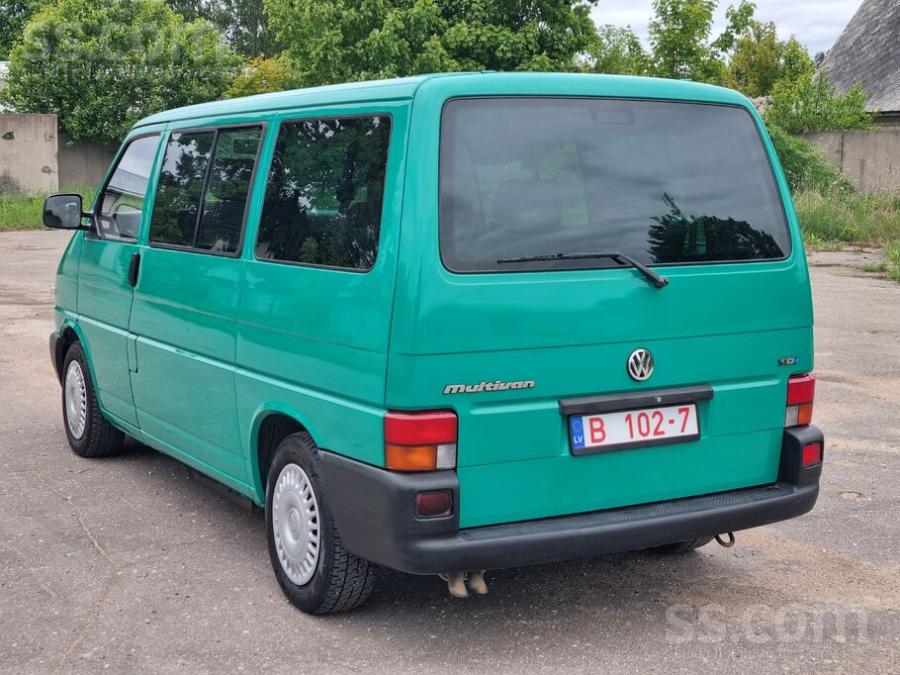 Green Volkswagen Multivan 2000 in Ogre, with an engine capacity of 2.50 L and mileage of 222 thousand km for 7350 €, photo 7 on AUTOMOTO.COM.LV