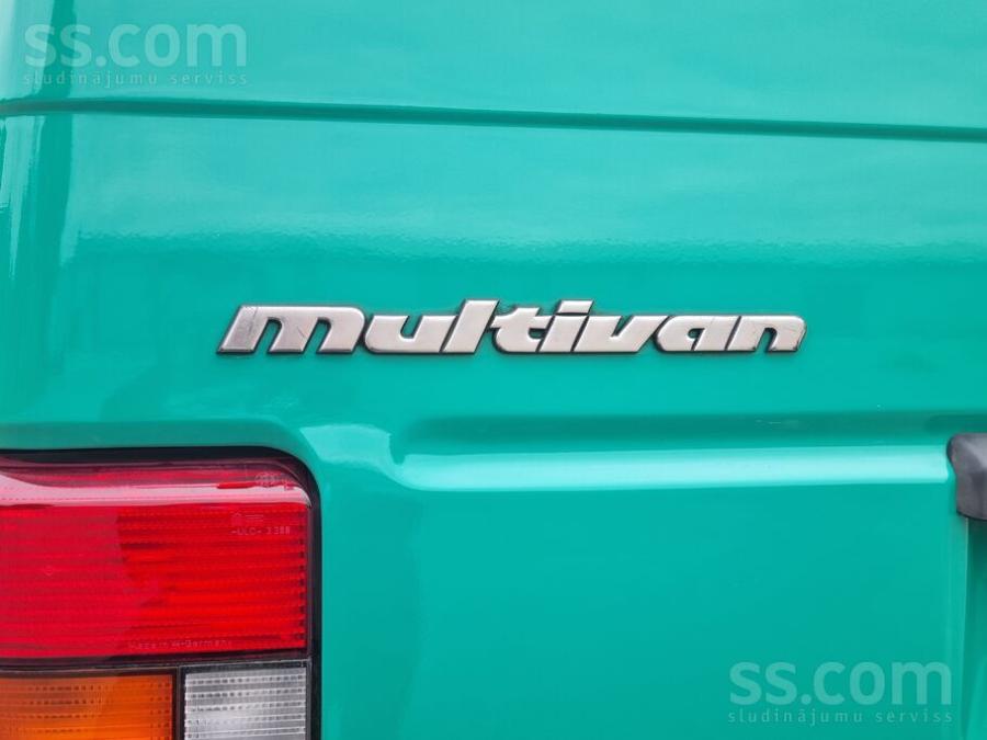 Green Volkswagen Multivan 2000 in Ogre, with an engine capacity of 2.50 L and mileage of 222 thousand km for 7350 €, photo 30 on AUTOMOTO.COM.LV