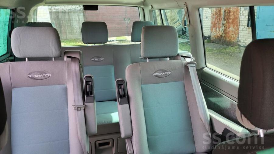 Zaļš Volkswagen Multivan 2002 Daugavpils, ar dzinēja tilpumu 2.50 L un nobraukumu 317 tūkst. km par 9100 €, foto 14 vietnē AUTOMOTO.COM.LV