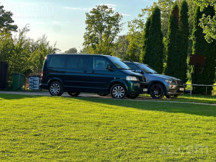 Green Volkswagen Multivan 2005 in Bauska, with an engine capacity of 2.50 L and mileage of 395 thousand km for 5300 €, photo 10 on AUTOMOTO.COM.LV
