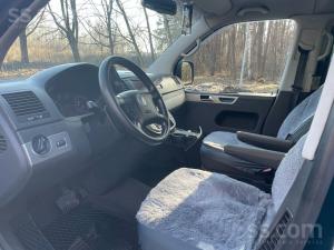 Green Volkswagen Multivan 2005 in Riga, with an engine capacity of 2.50 L and mileage of 0 thousand km for 7199 €, photo 10 on AUTOMOTO.COM.LV