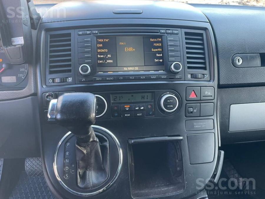 Green Volkswagen Multivan 2005 in Riga, with an engine capacity of 2.50 L and mileage of 0 thousand km for 7199 €, photo 16 on AUTOMOTO.COM.LV