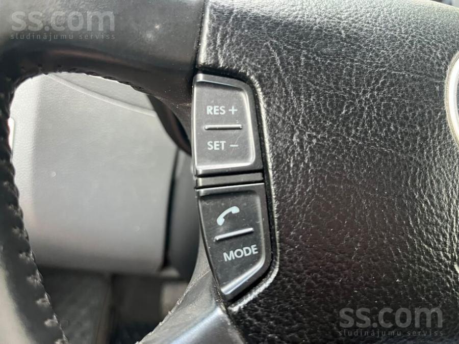 Zaļš Volkswagen Multivan 2005 Rīga, ar dzinēja tilpumu 2.50 L un nobraukumu 0 tūkst. km par 6399 €, foto 13 vietnē AUTOMOTO.COM.LV