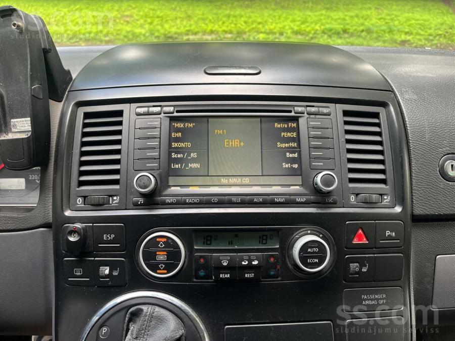 Zaļš Volkswagen Multivan 2005 Rīga, ar dzinēja tilpumu 2.50 L un nobraukumu 0 tūkst. km par 6399 €, foto 17 vietnē AUTOMOTO.COM.LV