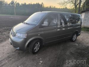 Zaļš Volkswagen Multivan 2007 Preiļi, ar dzinēja tilpumu 2.50 L un nobraukumu 430 tūkst. km par 7700 €, foto 3 vietnē AUTOMOTO.COM.LV