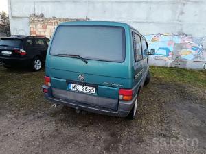 Green Volkswagen Multivan 1995 in Riga, with an engine capacity of 1.90 L and mileage of 456 thousand km for 2400 €, photo 4 on AUTOMOTO.COM.LV