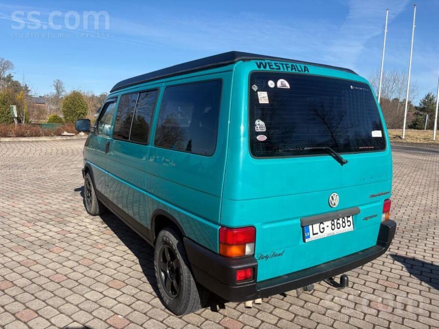 Зеленый Фольксваген Мультиван 1995 в Рига, объемом двигателя 1.90 л и пробегом 260 тыс. км за 11000 €, фото 6 на AUTOMOTO.COM.LV