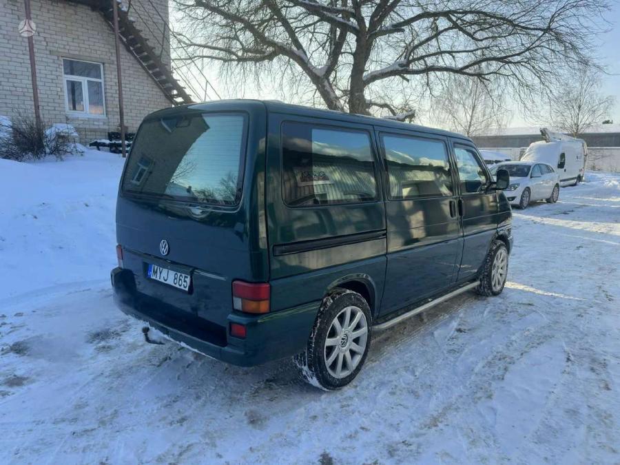 Green Volkswagen Multivan 1998 in Utena, with an engine capacity of 2.50 L and mileage of 470 thousand km for 9000 €, photo 6 on AUTOMOTO.COM.LV