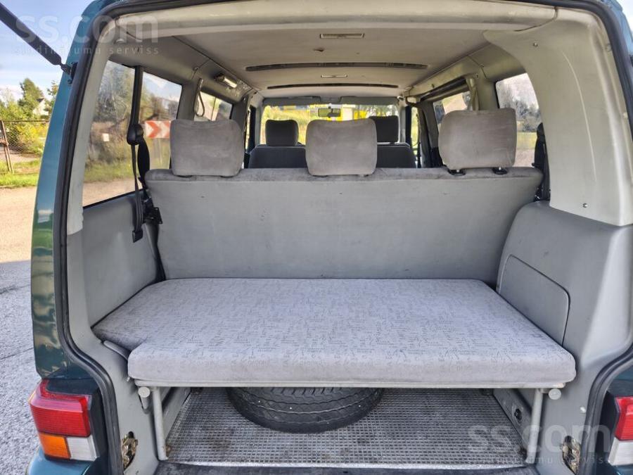 Green Volkswagen Multivan 1998 in Ogre, with an engine capacity of 1.90 L and mileage of 420 thousand km for 3570 €, photo 28 on AUTOMOTO.COM.LV