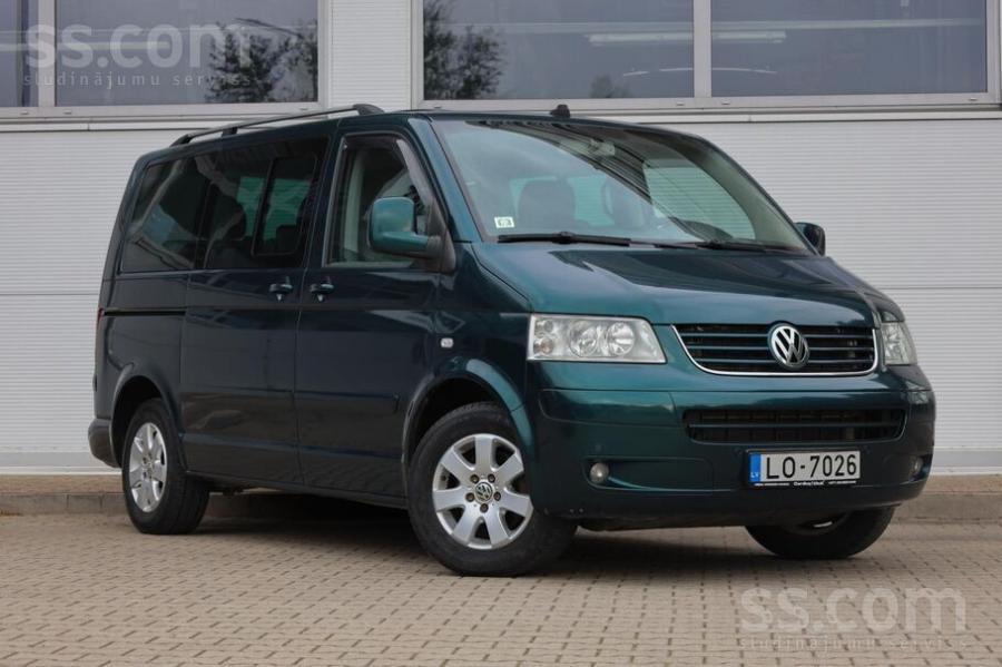 Green Volkswagen Multivan 2007 in Riga, with an engine capacity of 2.50 L and mileage of 0 thousand km for 7995 €, photo 3 on AUTOMOTO.COM.LV