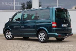 Green Volkswagen Multivan 2007 in Riga, with an engine capacity of 2.50 L and mileage of 0 thousand km for 7995 €, photo 4 on AUTOMOTO.COM.LV