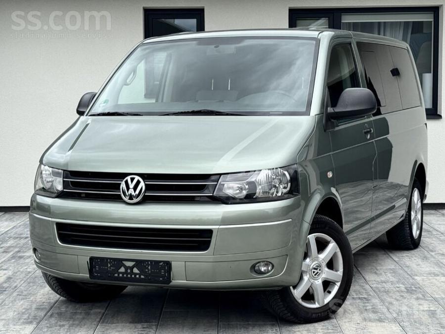 Zaļš Volkswagen Multivan 2010 Jelgava, ar dzinēja tilpumu 2.00 L un nobraukumu 287 tūkst. km par 13700 €, foto 1 vietnē AUTOMOTO.COM.LV