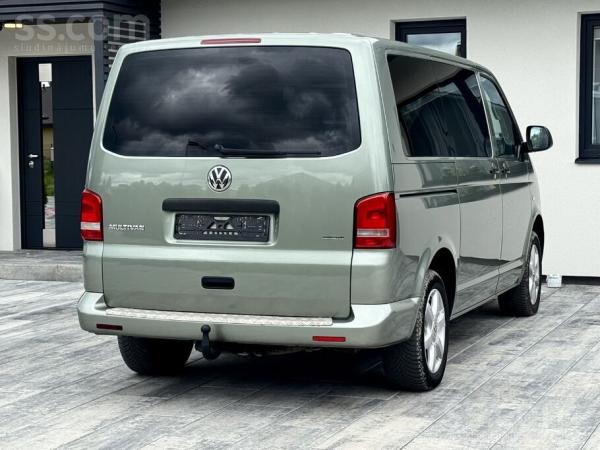 Zaļš Volkswagen Multivan 2010 Jelgava, ar dzinēja tilpumu 2.00 L un nobraukumu 287 tūkst. km par 13700 €, foto 3 vietnē AUTOMOTO.COM.LV
