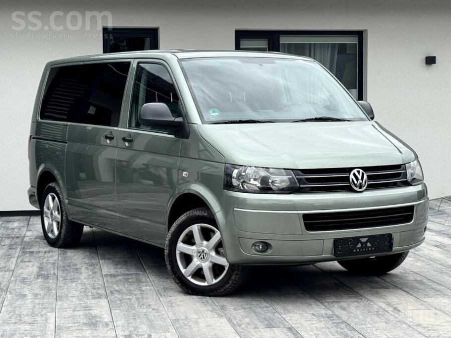 Zaļš Volkswagen Multivan 2010 Jelgava, ar dzinēja tilpumu 2.00 L un nobraukumu 287 tūkst. km par 13700 €, foto 9 vietnē AUTOMOTO.COM.LV