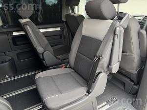 Zaļš Volkswagen Multivan 2010 Jelgava, ar dzinēja tilpumu 2.00 L un nobraukumu 287 tūkst. km par 13700 €, foto 23 vietnē AUTOMOTO.COM.LV