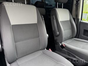Zaļš Volkswagen Multivan 2010 Jelgava, ar dzinēja tilpumu 2.00 L un nobraukumu 287 tūkst. km par 13700 €, foto 26 vietnē AUTOMOTO.COM.LV