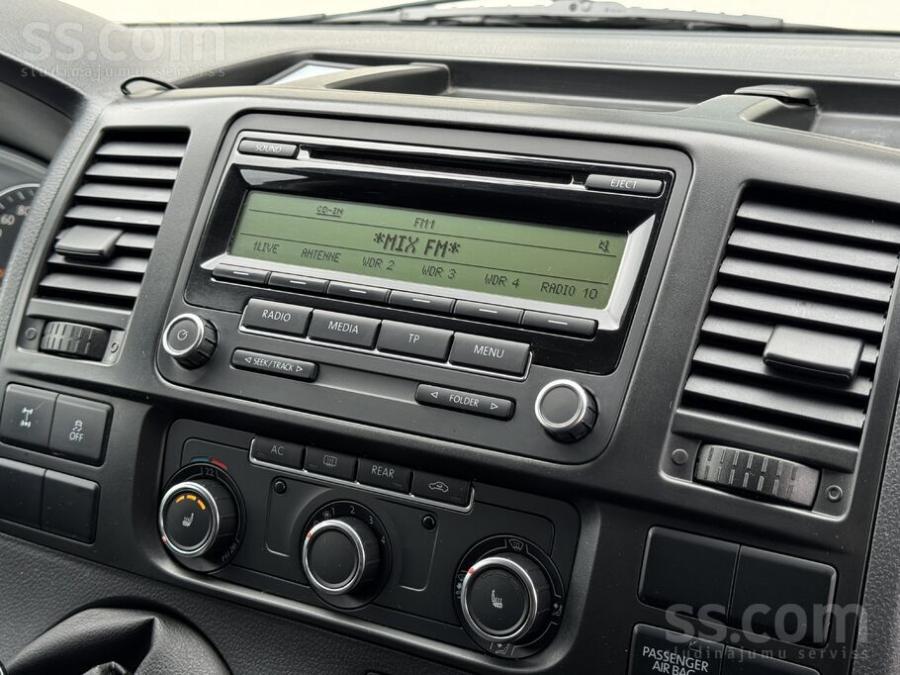 Zaļš Volkswagen Multivan 2010 Jelgava, ar dzinēja tilpumu 2.00 L un nobraukumu 287 tūkst. km par 13700 €, foto 27 vietnē AUTOMOTO.COM.LV