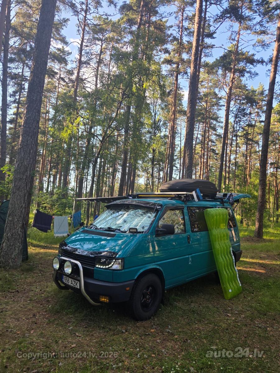 Zaļš Volkswagen Multivan 1991 Rakvere, ar dzinēja tilpumu 2.40 L un nobraukumu 452 tūkst. km par 5500 €, foto 4 vietnē AUTOMOTO.COM.LV