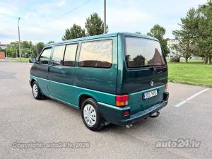 Zaļš Volkswagen Multivan 1998 Tallina, ar dzinēja tilpumu 2.50 L un nobraukumu 624 tūkst. km par 3390 €, foto 4 vietnē AUTOMOTO.COM.LV