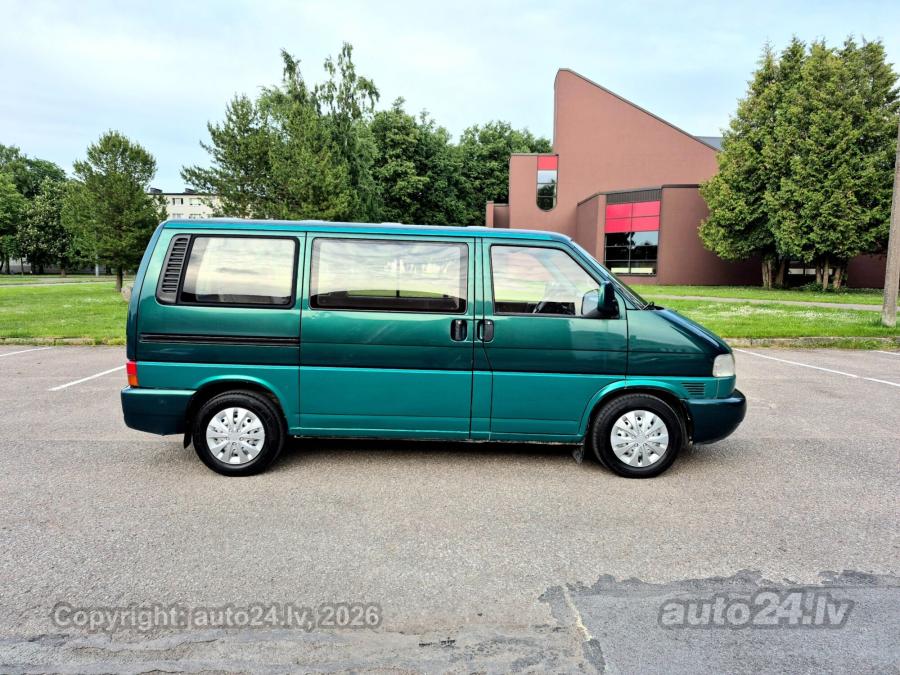 Zaļš Volkswagen Multivan 1998 Tallina, ar dzinēja tilpumu 2.50 L un nobraukumu 624 tūkst. km par 3390 €, foto 6 vietnē AUTOMOTO.COM.LV