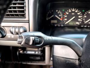 Zaļš Volkswagen Multivan 1998 Tallina, ar dzinēja tilpumu 2.50 L un nobraukumu 624 tūkst. km par 3390 €, foto 14 vietnē AUTOMOTO.COM.LV