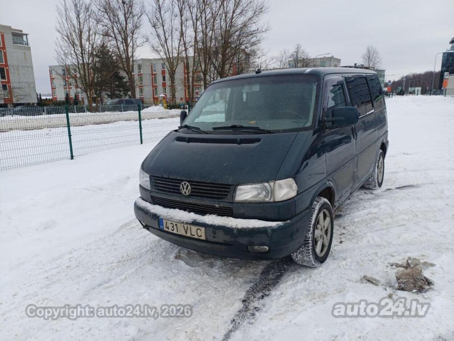 Zaļš Volkswagen Multivan 2003 Tallina, ar dzinēja tilpumu 2.50 L un nobraukumu 395 tūkst. km par 4800 €, foto 1 vietnē AUTOMOTO.COM.LV