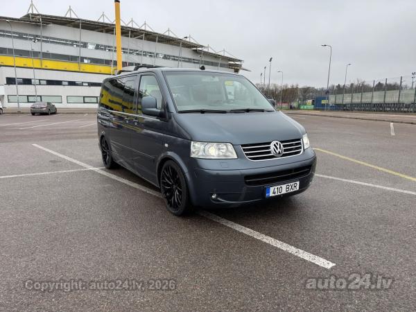 Green Volkswagen Multivan 2004 in Tallinn, with an engine capacity of 3.20 L and mileage of 187 thousand km for 10000 €, photo 2 on AUTOMOTO.COM.LV