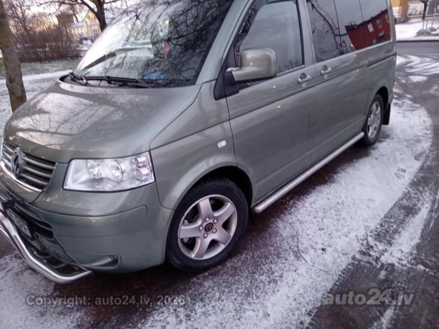 Green Volkswagen Multivan 2005 in Tallinn, with an engine capacity of 2.50 L and mileage of 0 thousand km for 8500 €, photo 4 on AUTOMOTO.COM.LV