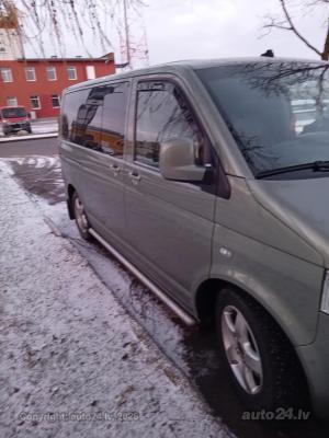 Green Volkswagen Multivan 2005 in Tallinn, with an engine capacity of 2.50 L and mileage of 0 thousand km for 8500 €, photo 5 on AUTOMOTO.COM.LV