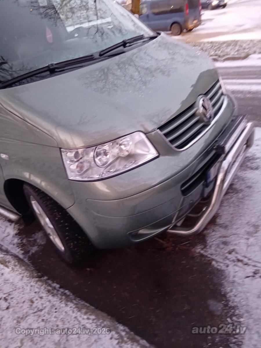 Green Volkswagen Multivan 2005 in Tallinn, with an engine capacity of 2.50 L and mileage of 0 thousand km for 8500 €, photo 6 on AUTOMOTO.COM.LV