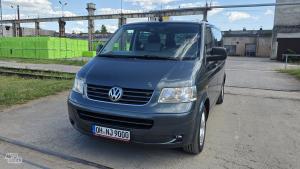Grey Volkswagen Multivan 2007 in Klaipeda, with an engine capacity of 2.50 L and mileage of 274 thousand km for 6690 €, photo 10 on AUTOMOTO.COM.LV