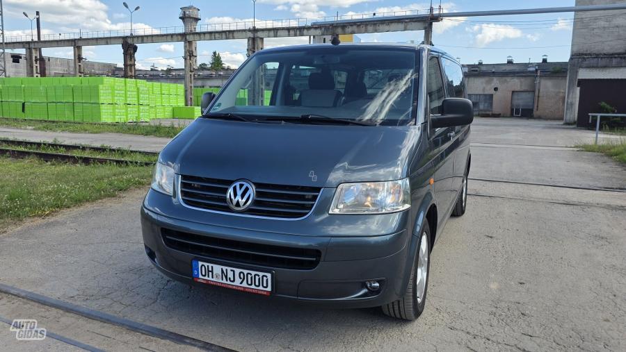 Grey Volkswagen Multivan 2007 in Klaipeda, with an engine capacity of 2.50 L and mileage of 274 thousand km for 6690 €, photo 10 on AUTOMOTO.COM.LV