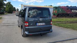 Grey Volkswagen Multivan 2007 in Klaipeda, with an engine capacity of 2.50 L and mileage of 274 thousand km for 6690 €, photo 12 on AUTOMOTO.COM.LV