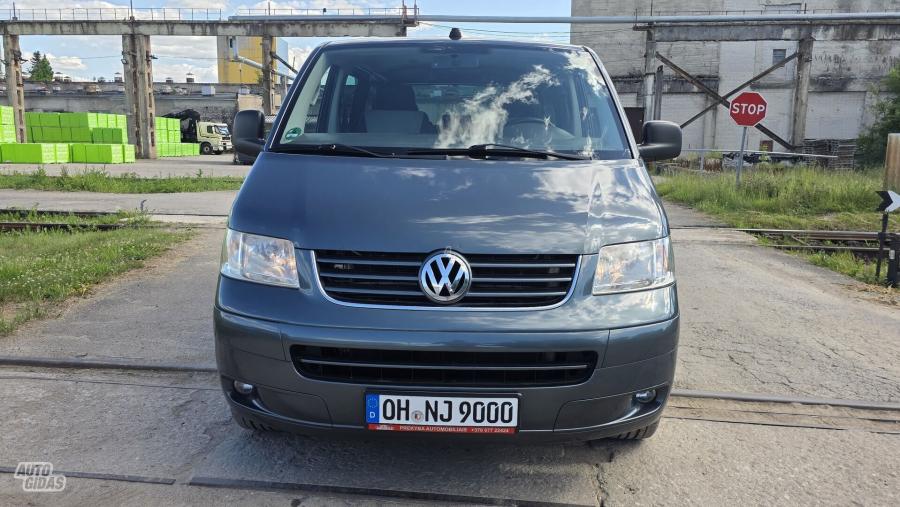 Grey Volkswagen Multivan 2007 in Klaipeda, with an engine capacity of 2.50 L and mileage of 274 thousand km for 6690 €, photo 19 on AUTOMOTO.COM.LV