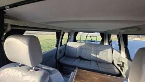 Pelēks Volkswagen Multivan 1997 Klaipėda, ar dzinēja tilpumu 2.50 L un nobraukumu 376 tūkst. km par 5690 €, foto 6 vietnē AUTOMOTO.COM.LV