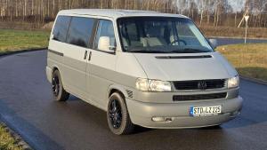 Pelēks Volkswagen Multivan 1997 Klaipėda, ar dzinēja tilpumu 2.50 L un nobraukumu 376 tūkst. km par 5690 €, foto 13 vietnē AUTOMOTO.COM.LV